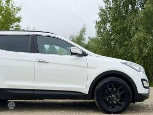Balts Hyundai Santa Fe 2013 Šauļi, ar dzinēja tilpumu 2.20 L un nobraukumu 171 tūkst. km par 13450 €, foto 11 vietnē AUTOMOTO.COM.LV