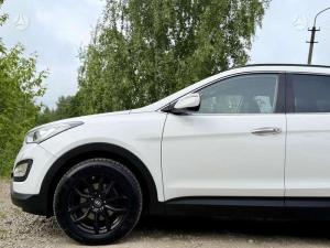 Balts Hyundai Santa Fe 2013 Šauļi, ar dzinēja tilpumu 2.20 L un nobraukumu 171 tūkst. km par 13450 €, foto 12 vietnē AUTOMOTO.COM.LV