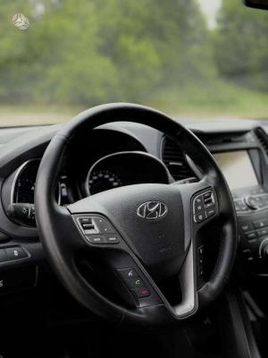 Balts Hyundai Santa Fe 2013 Šauļi, ar dzinēja tilpumu 2.20 L un nobraukumu 171 tūkst. km par 13450 €, foto 22 vietnē AUTOMOTO.COM.LV