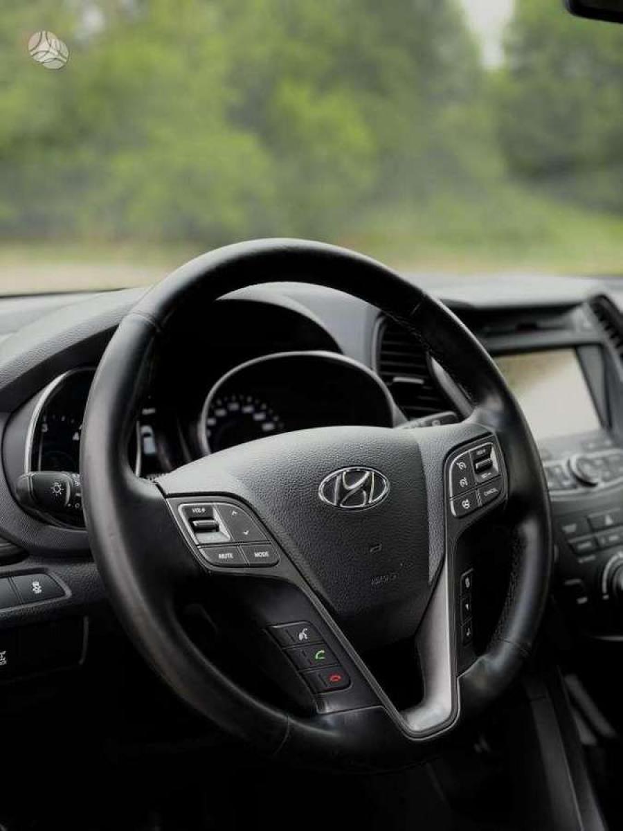 Balts Hyundai Santa Fe 2013 Šauļi, ar dzinēja tilpumu 2.20 L un nobraukumu 171 tūkst. km par 13450 €, foto 22 vietnē AUTOMOTO.COM.LV