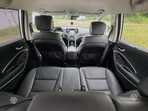 Balts Hyundai Santa Fe 2013 Šauļi, ar dzinēja tilpumu 2.20 L un nobraukumu 171 tūkst. km par 13450 €, foto 30 vietnē AUTOMOTO.COM.LV