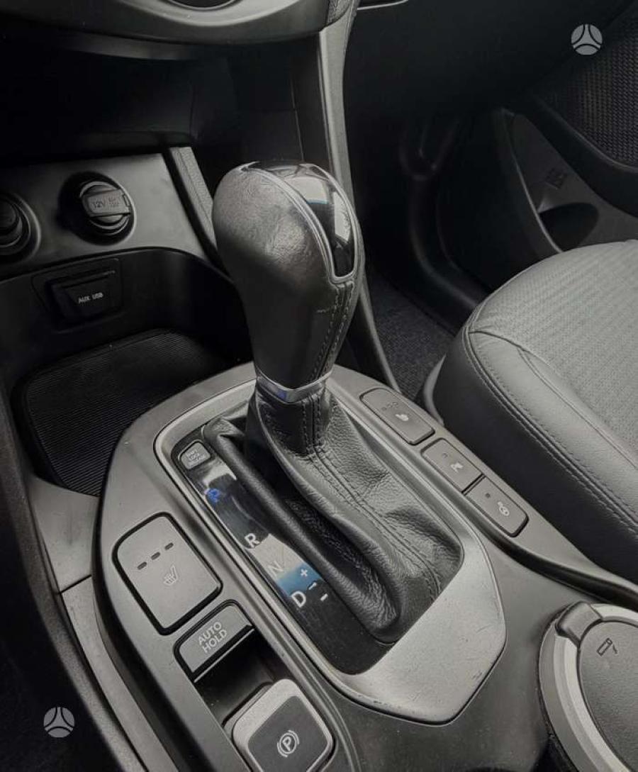Balts Hyundai Santa Fe 2013 Šauļi, ar dzinēja tilpumu 2.20 L un nobraukumu 171 tūkst. km par 13450 €, foto 31 vietnē AUTOMOTO.COM.LV