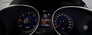 White Hyundai Santa Fe 2013 in Siauliai, with an engine capacity of 2.20 L and mileage of 171 thousand km for 13450 €, photo 39 on AUTOMOTO.COM.LV