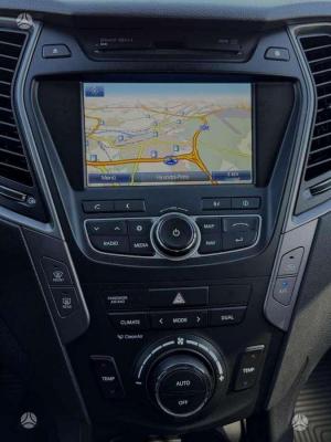 Balts Hyundai Santa Fe 2013 Šauļi, ar dzinēja tilpumu 2.20 L un nobraukumu 254 tūkst. km par 12950 €, foto 31 vietnē AUTOMOTO.COM.LV