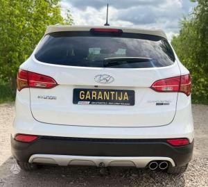 Balts Hyundai Santa Fe 2013 Šauļi, ar dzinēja tilpumu 2.20 L un nobraukumu 254 tūkst. km par 12950 €, foto 7 vietnē AUTOMOTO.COM.LV
