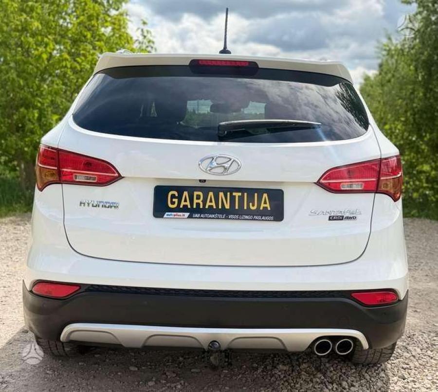 Balts Hyundai Santa Fe 2013 Šauļi, ar dzinēja tilpumu 2.20 L un nobraukumu 254 tūkst. km par 12950 €, foto 7 vietnē AUTOMOTO.COM.LV