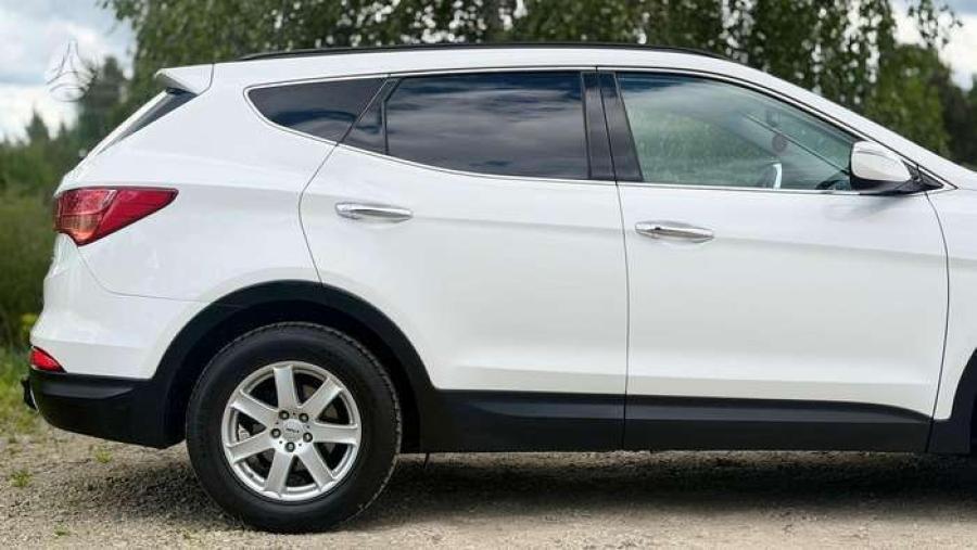 Balts Hyundai Santa Fe 2013 Šauļi, ar dzinēja tilpumu 2.20 L un nobraukumu 254 tūkst. km par 12950 €, foto 12 vietnē AUTOMOTO.COM.LV