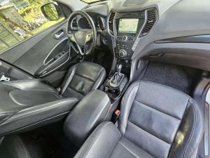 White Hyundai Santa Fe 2013 in Kaunas, with an engine capacity of 2.20 L and mileage of 253 thousand km for 8600 €, photo 20 on AUTOMOTO.COM.LV
