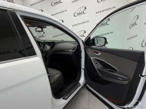 Balts Hyundai Santa Fe 2013 Viļņa, ar dzinēja tilpumu 2.36 L un nobraukumu 146 tūkst. km par 6500 €, foto 10 vietnē AUTOMOTO.COM.LV