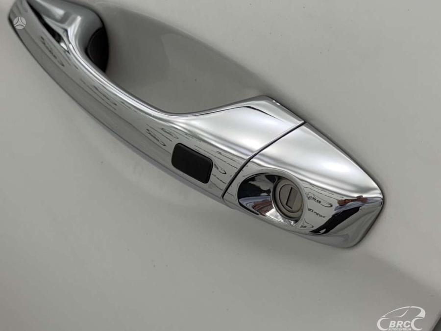Balts Hyundai Santa Fe 2013 Viļņa, ar dzinēja tilpumu 2.36 L un nobraukumu 146 tūkst. km par 6500 €, foto 22 vietnē AUTOMOTO.COM.LV