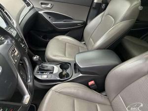 Balts Hyundai Santa Fe 2013 Viļņa, ar dzinēja tilpumu 2.36 L un nobraukumu 146 tūkst. km par 6500 €, foto 28 vietnē AUTOMOTO.COM.LV