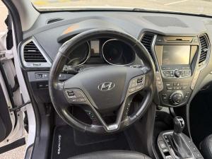 Balts Hyundai Santa Fe 2013 Viļņa, ar dzinēja tilpumu 2.20 L un nobraukumu 274 tūkst. km par 10800 €, foto 6 vietnē AUTOMOTO.COM.LV