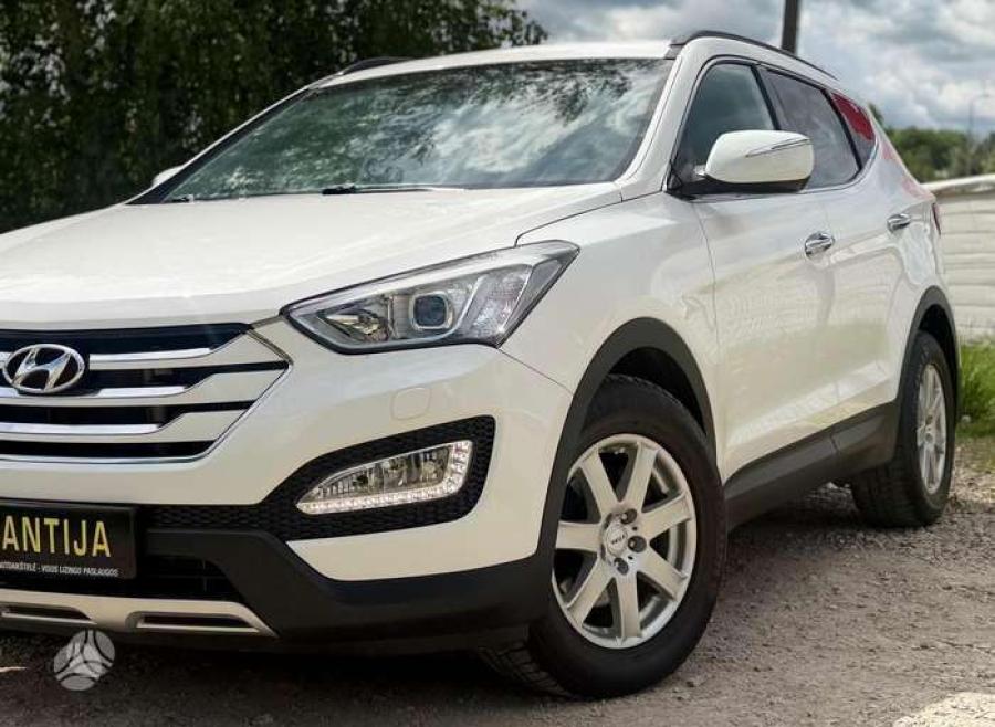 Balts Hyundai Santa Fe 2013 Šauļi, ar dzinēja tilpumu 2.20 L un nobraukumu 254 tūkst. km par 12950 €, foto 16 vietnē AUTOMOTO.COM.LV