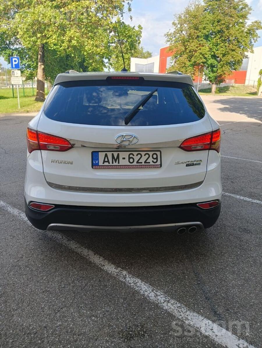 Balts Hyundai Santa Fe 2014 Jelgava, ar dzinēja tilpumu 2.20 L un nobraukumu 165 tūkst. km par 12500 €, foto 6 vietnē AUTOMOTO.COM.LV