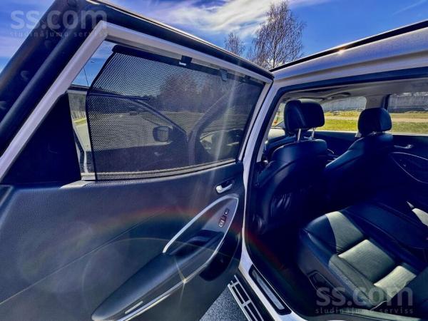 Balts Hyundai Santa Fe 2014 Rīga, ar dzinēja tilpumu 2.20 L un nobraukumu 125 tūkst. km par 12000 €, foto 5 vietnē AUTOMOTO.COM.LV
