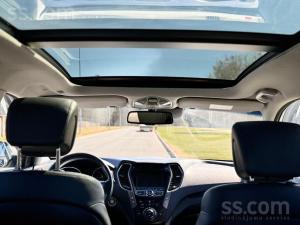 Balts Hyundai Santa Fe 2014 Rīga, ar dzinēja tilpumu 2.20 L un nobraukumu 125 tūkst. km par 12000 €, foto 10 vietnē AUTOMOTO.COM.LV