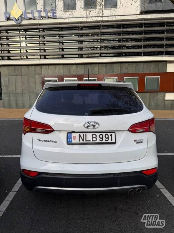 Balts Hyundai Santa Fe 2014 Klaipėda, ar dzinēja tilpumu 2.20 L un nobraukumu 200 tūkst. km par 9900 €, foto 6 vietnē AUTOMOTO.COM.LV