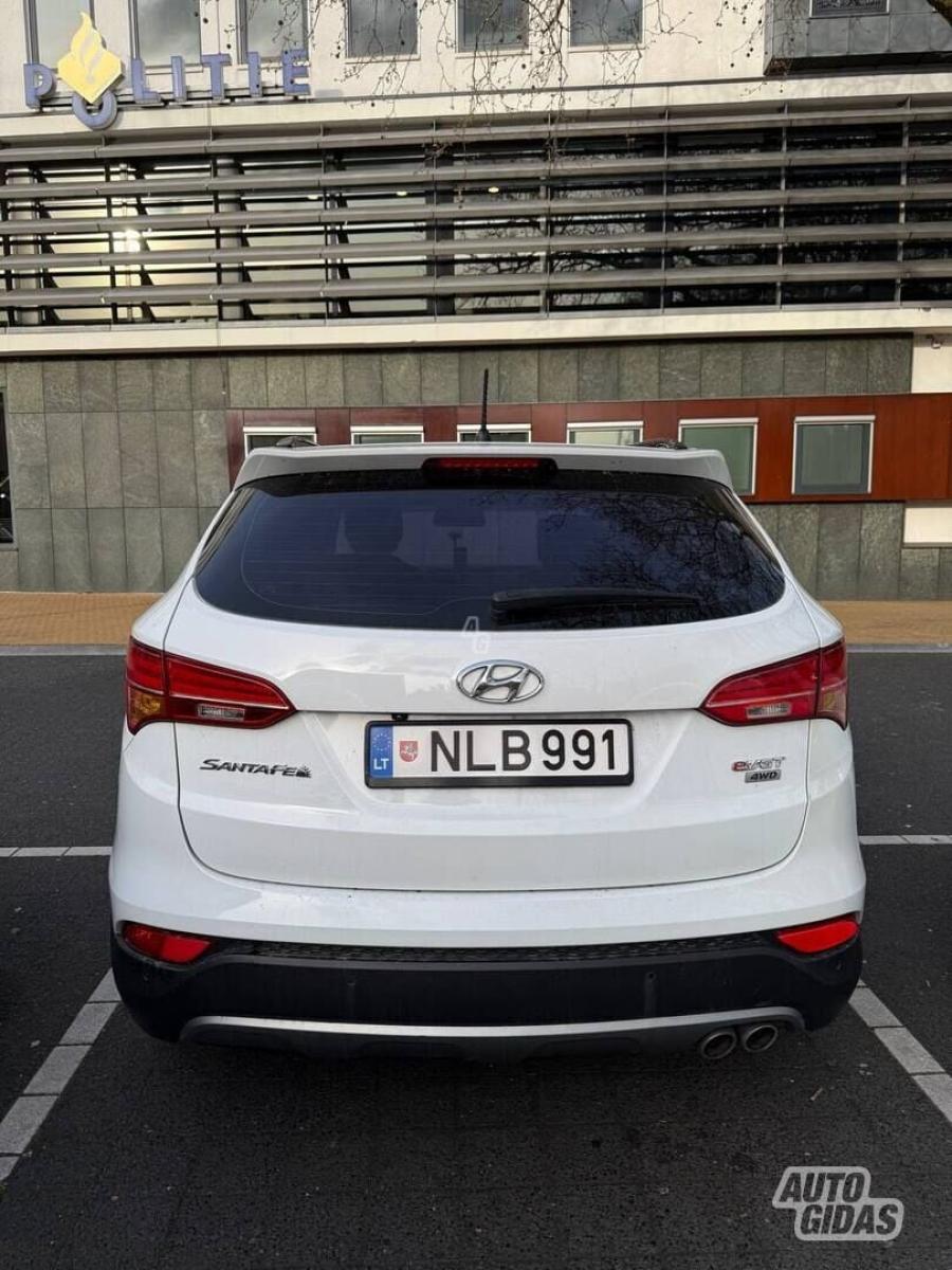Balts Hyundai Santa Fe 2014 Klaipėda, ar dzinēja tilpumu 2.20 L un nobraukumu 200 tūkst. km par 9900 €, foto 7 vietnē AUTOMOTO.COM.LV