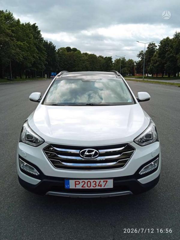 Balts Hyundai Santa Fe 2014 Alīta, ar dzinēja tilpumu 2.20 L un nobraukumu 163 tūkst. km par 11400 €, foto 4 vietnē AUTOMOTO.COM.LV