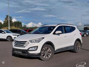 Balts Hyundai Santa Fe 2014 Viļņa, ar dzinēja tilpumu 2.20 L un nobraukumu 146 tūkst. km par 8900 €, foto  vietnē AUTOMOTO.COM.LV