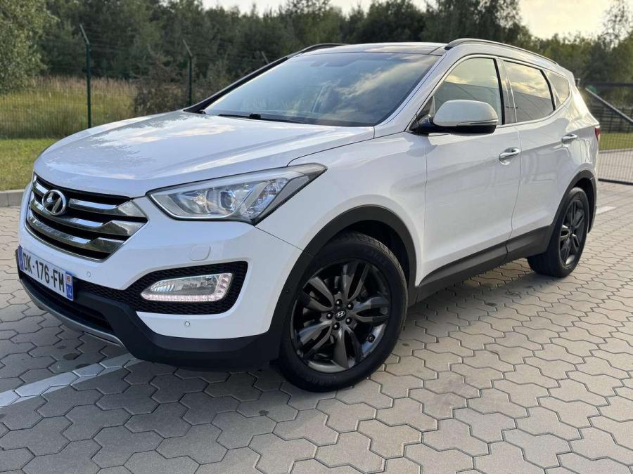Balts Hyundai Santa Fe 2014 Viļņa, ar dzinēja tilpumu 2.20 L un nobraukumu 276 tūkst. km par 9100 €, foto 1 vietnē AUTOMOTO.COM.LV