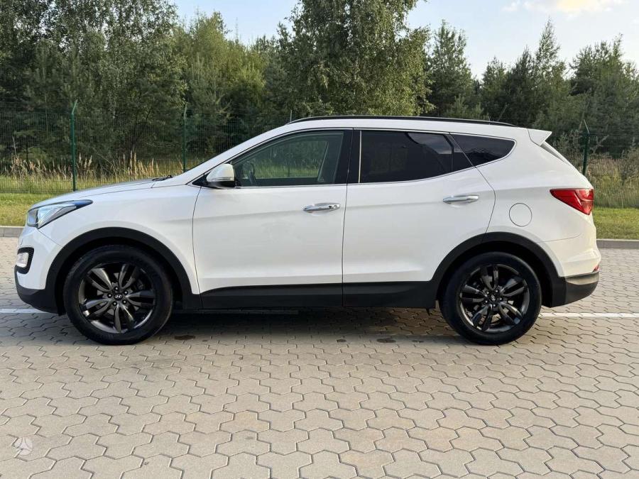 Balts Hyundai Santa Fe 2014 Viļņa, ar dzinēja tilpumu 2.20 L un nobraukumu 276 tūkst. km par 9100 €, foto 5 vietnē AUTOMOTO.COM.LV