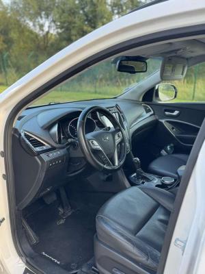 Balts Hyundai Santa Fe 2014 Viļņa, ar dzinēja tilpumu 2.20 L un nobraukumu 276 tūkst. km par 9100 €, foto 12 vietnē AUTOMOTO.COM.LV