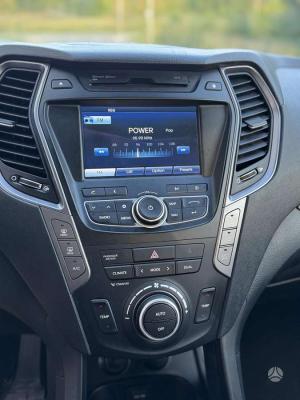 Balts Hyundai Santa Fe 2014 Viļņa, ar dzinēja tilpumu 2.20 L un nobraukumu 276 tūkst. km par 9100 €, foto 16 vietnē AUTOMOTO.COM.LV