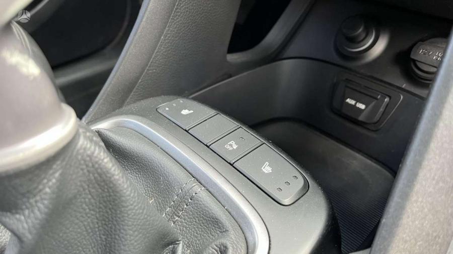 Balts Hyundai Santa Fe 2014 Ukmergė, ar dzinēja tilpumu 2.20 L un nobraukumu 300 tūkst. km par 7900 €, foto 11 vietnē AUTOMOTO.COM.LV