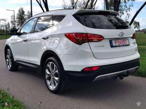 Balts Hyundai Santa Fe 2014 Ukmergė, ar dzinēja tilpumu 2.20 L un nobraukumu 220 tūkst. km par 9600 €, foto 5 vietnē AUTOMOTO.COM.LV