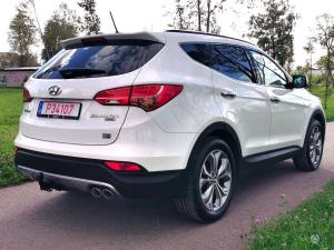 Balts Hyundai Santa Fe 2014 Ukmergė, ar dzinēja tilpumu 2.20 L un nobraukumu 220 tūkst. km par 9600 €, foto 7 vietnē AUTOMOTO.COM.LV
