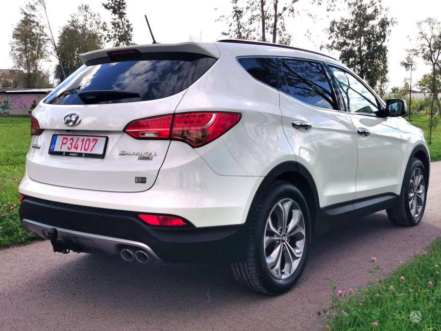 Balts Hyundai Santa Fe 2014 Ukmergė, ar dzinēja tilpumu 2.20 L un nobraukumu 220 tūkst. km par 9600 €, foto 7 vietnē AUTOMOTO.COM.LV