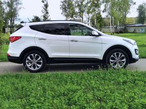 Balts Hyundai Santa Fe 2014 Ukmergė, ar dzinēja tilpumu 2.20 L un nobraukumu 220 tūkst. km par 9600 €, foto 8 vietnē AUTOMOTO.COM.LV