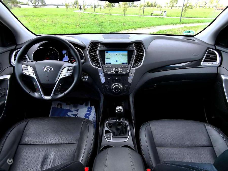 Balts Hyundai Santa Fe 2014 Ukmergė, ar dzinēja tilpumu 2.20 L un nobraukumu 220 tūkst. km par 9600 €, foto 20 vietnē AUTOMOTO.COM.LV