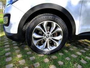 Balts Hyundai Santa Fe 2014 Ukmergė, ar dzinēja tilpumu 2.20 L un nobraukumu 220 tūkst. km par 9600 €, foto 42 vietnē AUTOMOTO.COM.LV