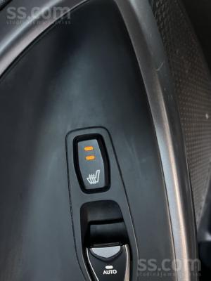 Белый Хендай Санта Фе 2014 в Рига, объемом двигателя 2.20 л и пробегом 242 тыс. км за 9950 €, фото 32 на AUTOMOTO.COM.LV