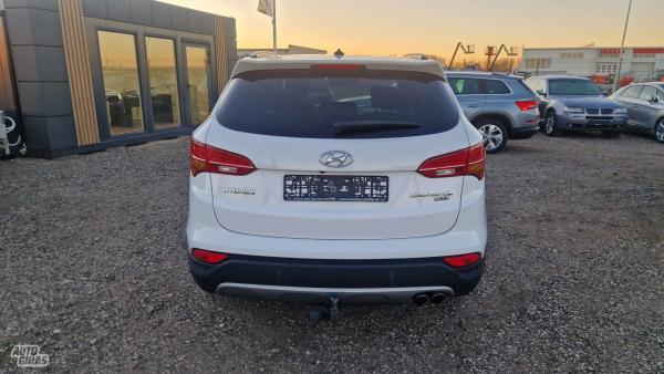 Balts Hyundai Santa Fe 2015 Marijampole, ar dzinēja tilpumu 2.20 L un nobraukumu 230 tūkst. km par 11500 €, foto 6 vietnē AUTOMOTO.COM.LV