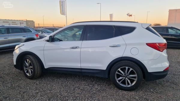 Balts Hyundai Santa Fe 2015 Marijampole, ar dzinēja tilpumu 2.20 L un nobraukumu 230 tūkst. km par 11500 €, foto 8 vietnē AUTOMOTO.COM.LV