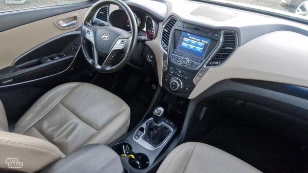 Balts Hyundai Santa Fe 2015 Marijampole, ar dzinēja tilpumu 2.20 L un nobraukumu 230 tūkst. km par 11500 €, foto 9 vietnē AUTOMOTO.COM.LV