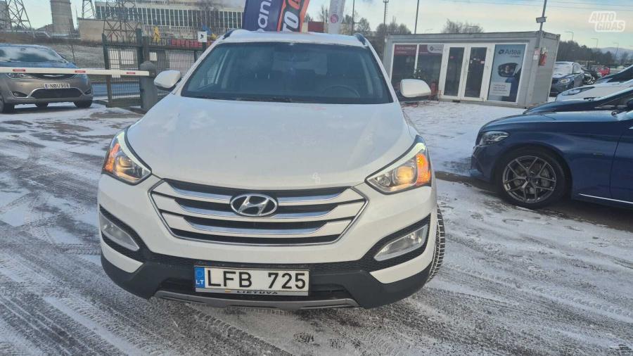 Balts Hyundai Santa Fe 2015 Kauņa, ar dzinēja tilpumu 2.00 L un nobraukumu 106 tūkst. km par 12500 €, foto 2 vietnē AUTOMOTO.COM.LV