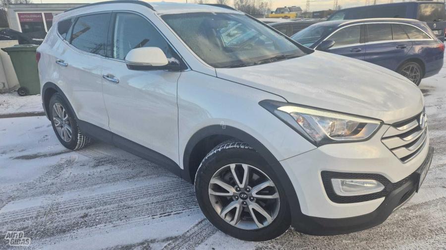Balts Hyundai Santa Fe 2015 Kauņa, ar dzinēja tilpumu 2.00 L un nobraukumu 106 tūkst. km par 12500 €, foto 3 vietnē AUTOMOTO.COM.LV