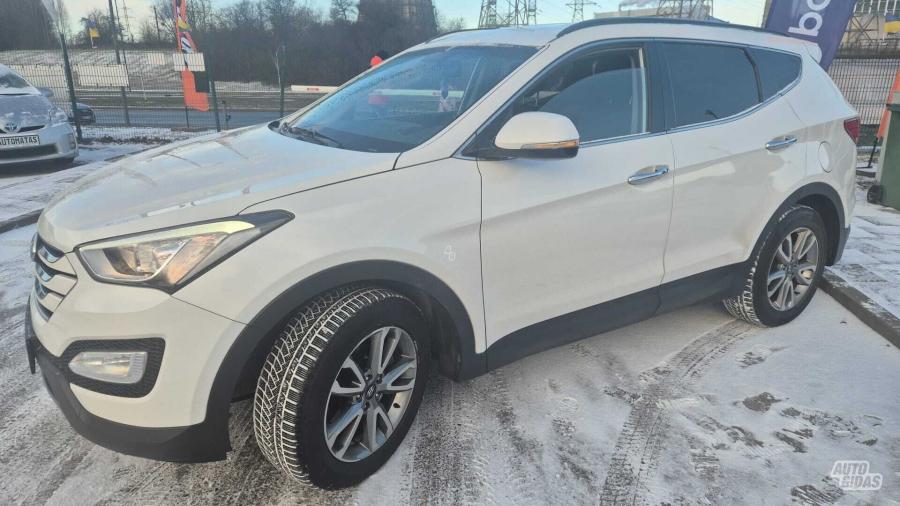 Balts Hyundai Santa Fe 2015 Kauņa, ar dzinēja tilpumu 2.00 L un nobraukumu 106 tūkst. km par 12500 €, foto 4 vietnē AUTOMOTO.COM.LV