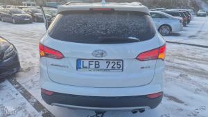 Balts Hyundai Santa Fe 2015 Kauņa, ar dzinēja tilpumu 2.00 L un nobraukumu 106 tūkst. km par 12500 €, foto 6 vietnē AUTOMOTO.COM.LV
