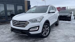 White Hyundai Santa Fe 2015 in Marijampole, with an engine capacity of 2.20 L and mileage of 230 thousand km for 10800 €, photo  on AUTOMOTO.COM.LV