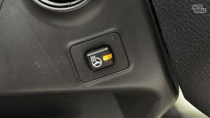 White Hyundai Santa Fe 2015 in Marijampole, with an engine capacity of 2.20 L and mileage of 230 thousand km for 10800 €, photo 24 on AUTOMOTO.COM.LV