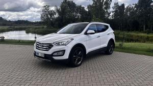 Balts Hyundai Santa Fe 2015 Utena, ar dzinēja tilpumu 2.20 L un nobraukumu 293 tūkst. km par 10300 €, foto  vietnē AUTOMOTO.COM.LV