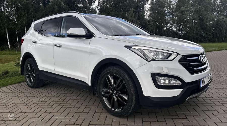 Balts Hyundai Santa Fe 2015 Utena, ar dzinēja tilpumu 2.20 L un nobraukumu 293 tūkst. km par 10300 €, foto 6 vietnē AUTOMOTO.COM.LV