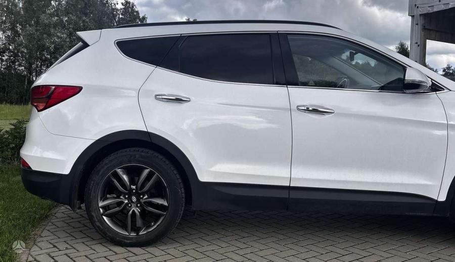 Balts Hyundai Santa Fe 2015 Utena, ar dzinēja tilpumu 2.20 L un nobraukumu 293 tūkst. km par 10300 €, foto 13 vietnē AUTOMOTO.COM.LV
