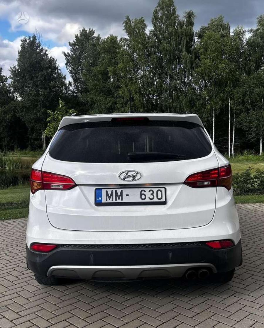 Balts Hyundai Santa Fe 2015 Utena, ar dzinēja tilpumu 2.20 L un nobraukumu 293 tūkst. km par 10300 €, foto 19 vietnē AUTOMOTO.COM.LV