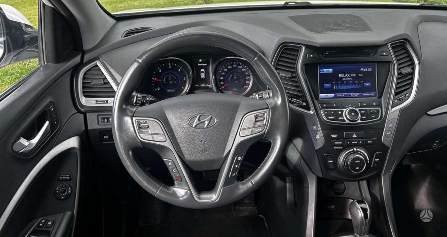Balts Hyundai Santa Fe 2015 Utena, ar dzinēja tilpumu 2.20 L un nobraukumu 293 tūkst. km par 10300 €, foto 20 vietnē AUTOMOTO.COM.LV